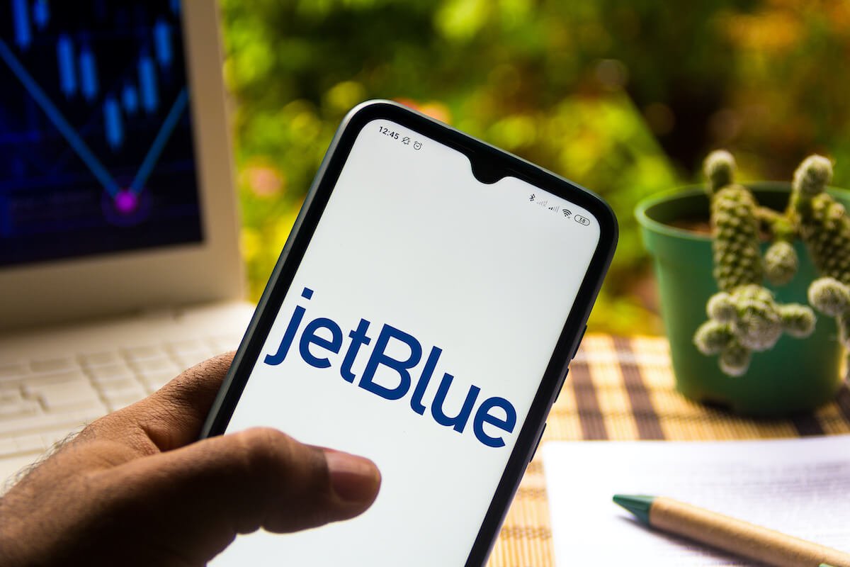 How to Connect to Jetblue Fly-fi on iPhone?
